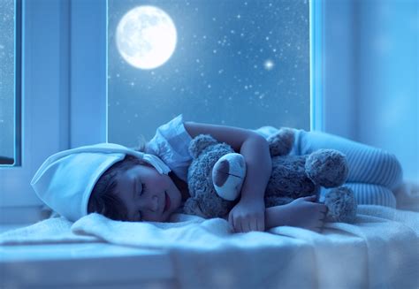 8 Great Tips To Manage Bedtime Mothering
