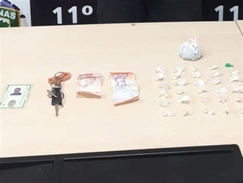 Pm Detém Homem Suspeito De Roubo E Tráfico De Drogas Ssp