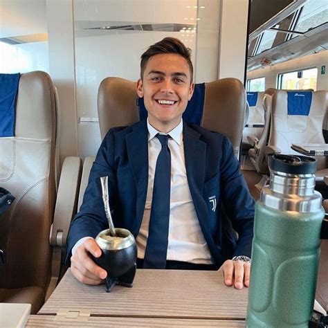 Celebrities Who Enjoy Yerba Mate Matexperience Football Messi And Ronaldo National