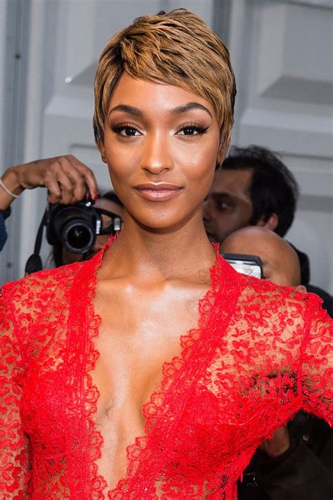 Top 198 Classic Pixie Cut Hair Style Cute Polarrunningexpeditions