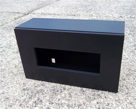 Krabička Pro Lcd 20x4 Box For Lcd 20x4 Viewing Area 77 X 27mm By Martin
