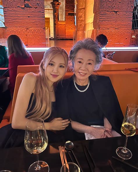 「rosÉ與姜棟元交往中」？blackpink今日重返科切拉開唱，外網列「四大證據」猜戀情反遭質疑：「相差16歲太扯」 Ksd 韓星網 明星