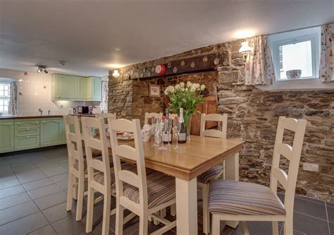 4 Bed House In Croyde 12462882 Burrows Farmhouse