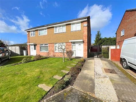 3 Bed Semi Detached House For Sale In Westbury Avenue Sale M33 Zoopla
