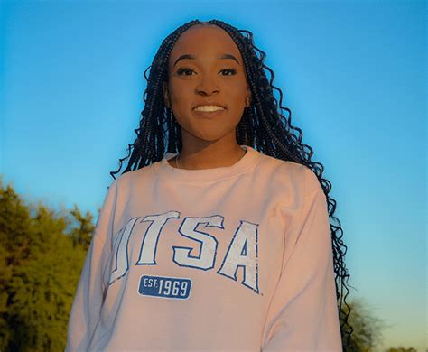 UTSA Grad Azziya Richardson Wants To Use Her Talents To Give A Voice To