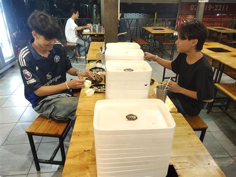 มีใครให้เ ติดมันส์ บุฟเฟ่ต์ปิ้งย่างกระทะร้อน สาขาต้นตำรับ