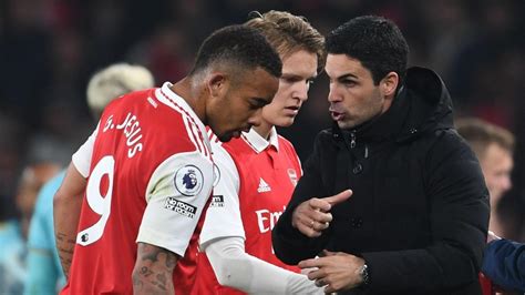 မန်စီးတီးကို အနိုင်မကစားရင် သတ်ပစ်မယ်လို့ ကစားသမားတွေကို ခြိမ်းခြောက်ထားတဲ့ အာတီတာ Duwun