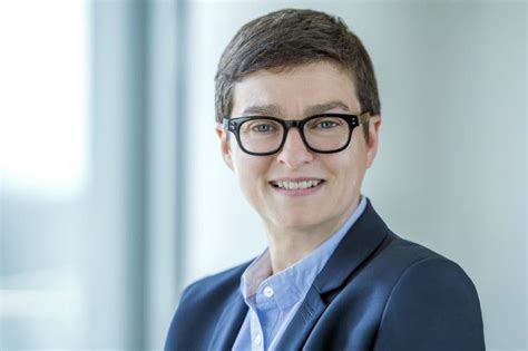 Tiekie Barnard On Linkedin Who Is Man Groups New Ceo Robyn Grew