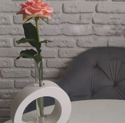 Ваза минимализм — цена 180 грн в каталоге Вазы Купить товары для дома и быта по доступной цене