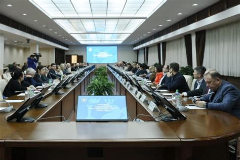 Ректор КФУ провел очередное заседание Ученого совета Медиа портал
