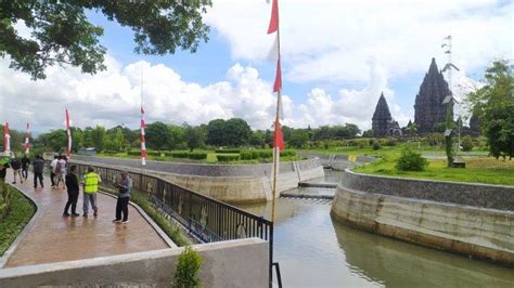 Groundsill Sungai Opak Di Prambanan Ditanami Pohon Agar Makin Indah
