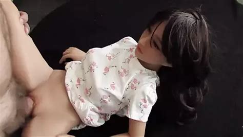 Kleiner Penis Fickt Und Kommt Auf Meinen Puppenbauch Elsa Schätzchen