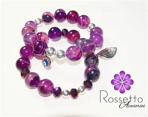 Hermoso dúo de pulseras en opalina piedra natural Dijes con baño en plata Whatsapp