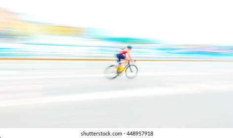 32 056 Motion Blur Bike Images Stock Photos And Vectors Shutterstock