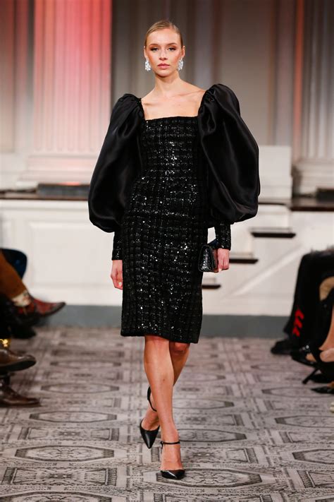 Dennis Basso Rtw Fall 2023 Photos