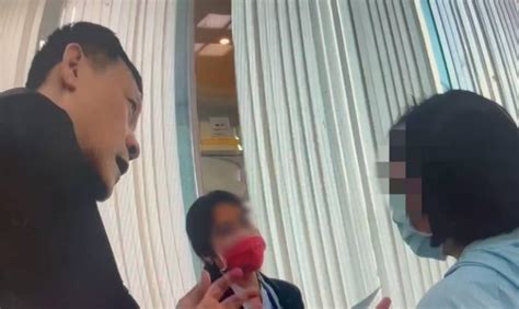 婦臨櫃欲匯款十萬 前鎮警與行員苦勸攔阻血汗錢