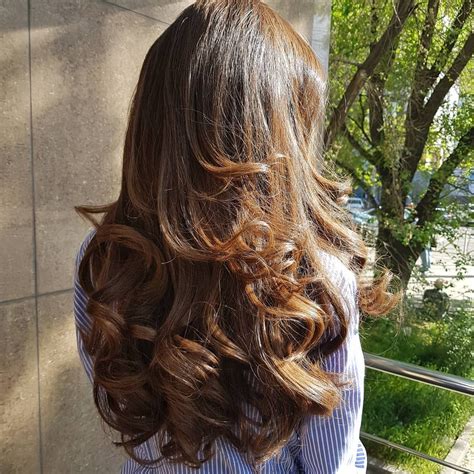 Стрижка каскад и моя любимая укладка на брашинг😍😍 А какую вы укладку