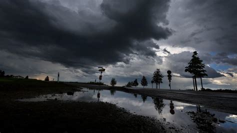 Schwere Gewitter Mit Hagel Und Starkregen Erwartet