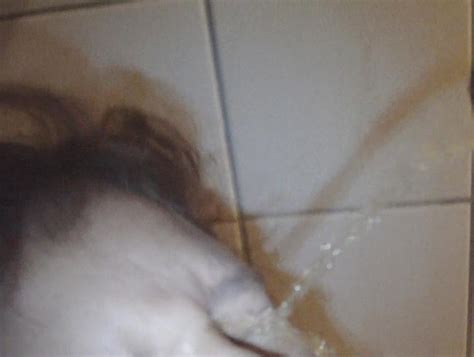 Druck Auf Der Latte Und Ins Gesicht Gepisst Oma Porno
