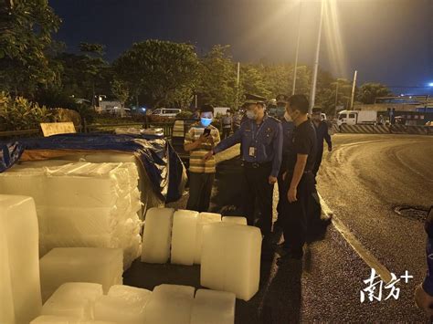 荔湾区开展黄沙水产市场周边“六乱”整治行动防控疫情环境