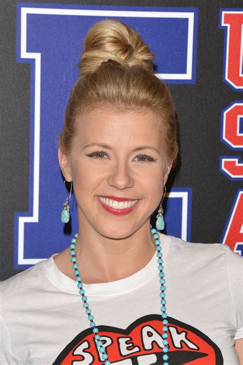 Jodie Sweetin At Rookie Usa Show In Los Angeles 02152018 Hawtcelebs