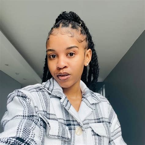 Michelle🦋 Michelleraphasha • Threads Say More