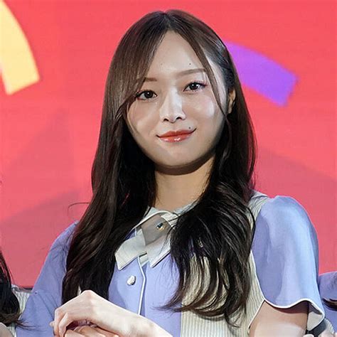 【画像】「本当に美人さん」乃木坂46梅澤美波、姉撮影の“家族旅”shotをファン称賛「青空と海が似合う」 ライブドアニュース
