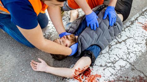 Controlling Life Threatening External Bleeding Coast2coast