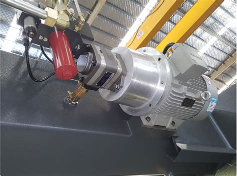 ACCURL 4 Axis CNC Press Brake 220 Ton X 3200mm Euro ProB 32220 ACCURL