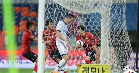 K리그1 리뷰 연속 데뷔골 음라파 Pk 극장골대전 패배 직전 득점 나와 강원과 3 3 무