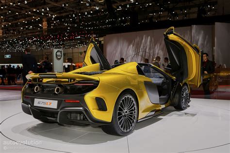 Jenson Button Gets Himself A Mclaren 675lt Spider His Smile Tells The