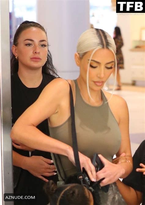 Kim Kardashian Sexy Seen Flaunting Her Hot Figure At The American Dream