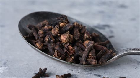 Remedies Of Lemon অর্থকষ্ট কিংবা কুনজর ছোট্ট একটি পাতিলেবুতেই হবে সব