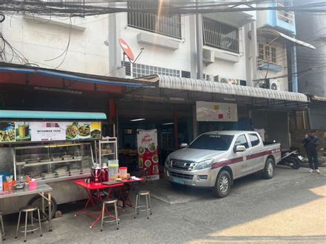 ချင်းမိုင်ရှိ မြန်မာအစားအသောက်ဆိုင်တွင် စျေးရောင်းနေသည့် မြန်မာဝန်ထမ်းတစ်ဦးကို ထိုင်းအာဏာပိုင်မ