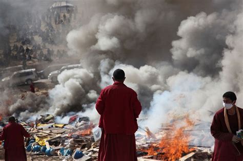 The Sociopolitical Lives Of Dead Bodies Tibetan Self Immolation