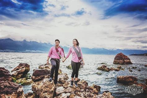 Moe Yu San And Swan Thu Aung Beautiful Pre Wedding Photoshoot In China