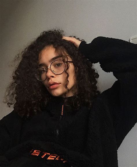 Pin De Dee🧖🏼‍♀️💐🦋 En Curls Peinados Rizados Naturales Peinados
