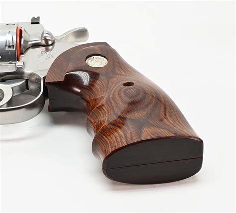 2002 Colt Python Elite 357 4 Near Mint Condition