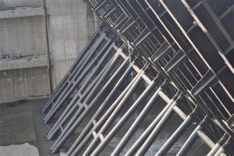 Lambda Gate On Make A 