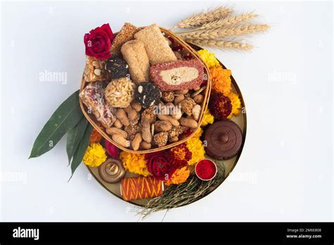 Gulab Gajak Mithai Pista Gazak Til Patti Or Papdi Til Laddu Or Ladoo