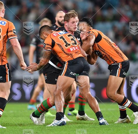 Nrl 2022 Rd12 South Sydney Rabbitohs V Wests Tigers Thomas Burgess
