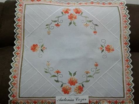 Pin de Noemi em bordados Toalhas bordadas Artesanato e faça você