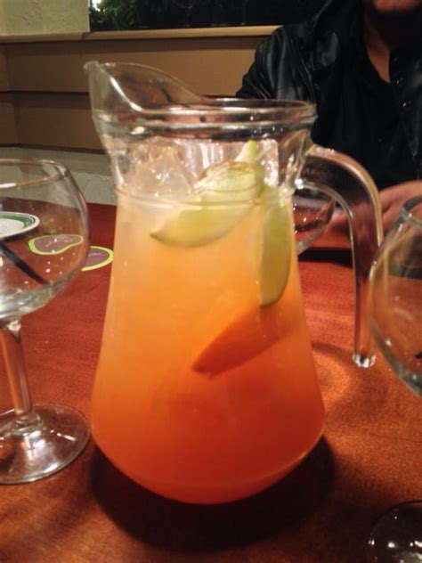 Copycat Recipe For Olive Garden Peach Sangria