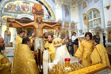 Чудотворная икона Николая Ii внесена в ташкентский храм Новости