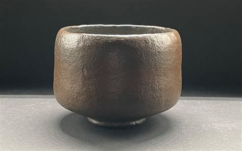 楽焼抹茶碗 黒楽茶碗「万代屋黒」長次郎写 昭楽作 ★桐箱付 Tabikyo Japan