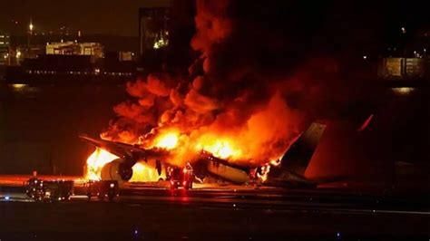 5 Dead As Japan Aircraft With 367 On Board Catches Fire After Collision