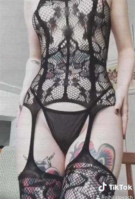 TOP 9 8 First Time Promoting On Reddit Lil Tattooed Brat From The