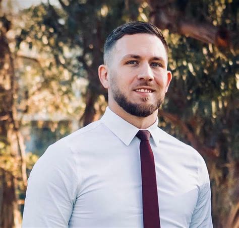 Three Weeks After Graduating Josh Gets Fantastic Tech Job And Salary