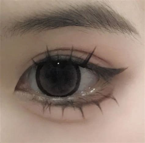 Korean Beauty 90s Uploaded By Pinterest On We Heart It Doll Eye Makeup Korean Eye Makeup