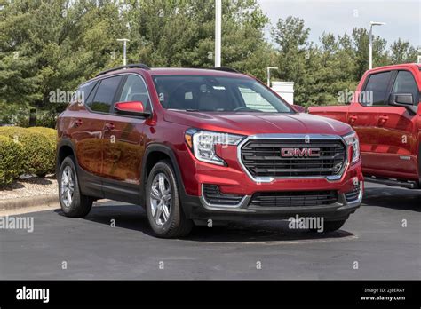Kokomo Circa May 2022 Gmc Terrain Suv Display At A Dealership Gmc